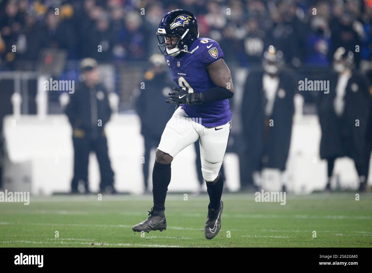 Baltimore Ravens linebacker Roquan Smith (0) in action during the first ...