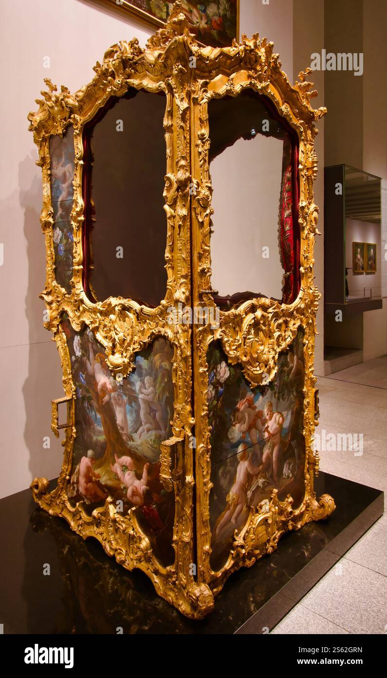 18th century sedan chair of Queen Barbara of Portugal with paintings of ...