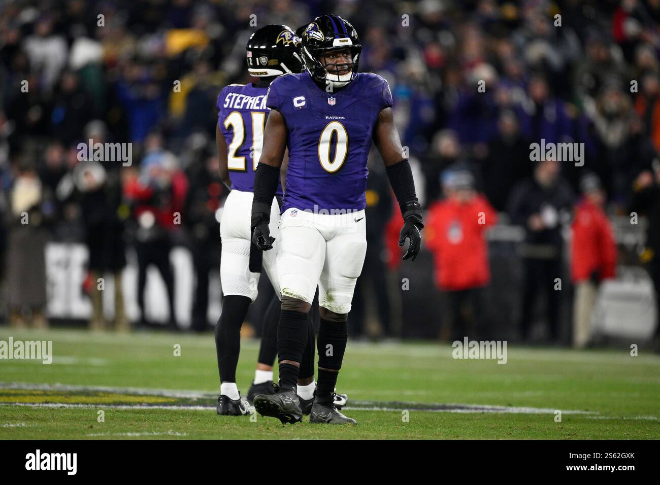 Baltimore Ravens linebacker Roquan Smith (0) looks on during the second ...