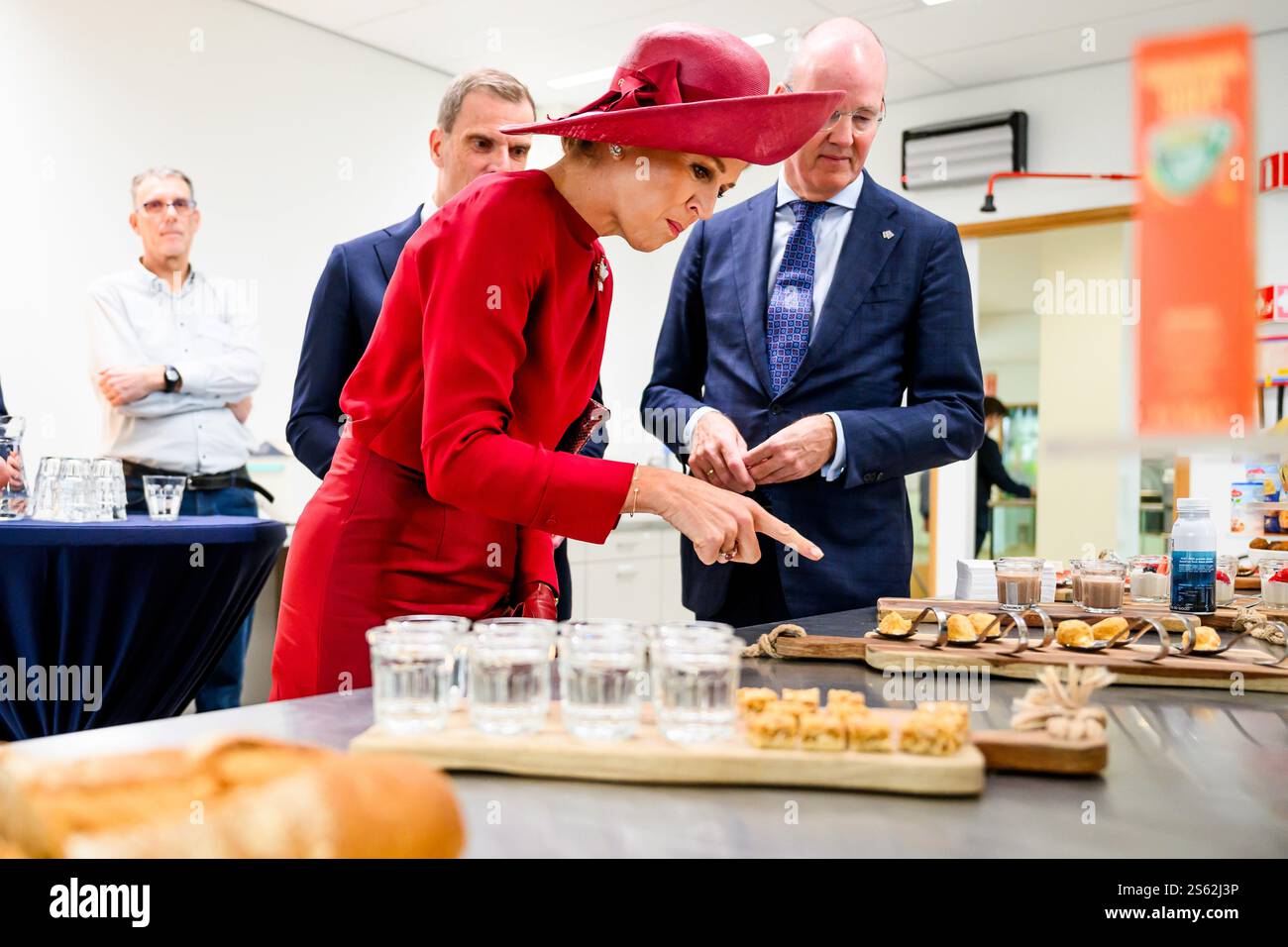 Dinteloord, Nederland. 15th Jan, 2025. Queen Maxima during a visit to ...