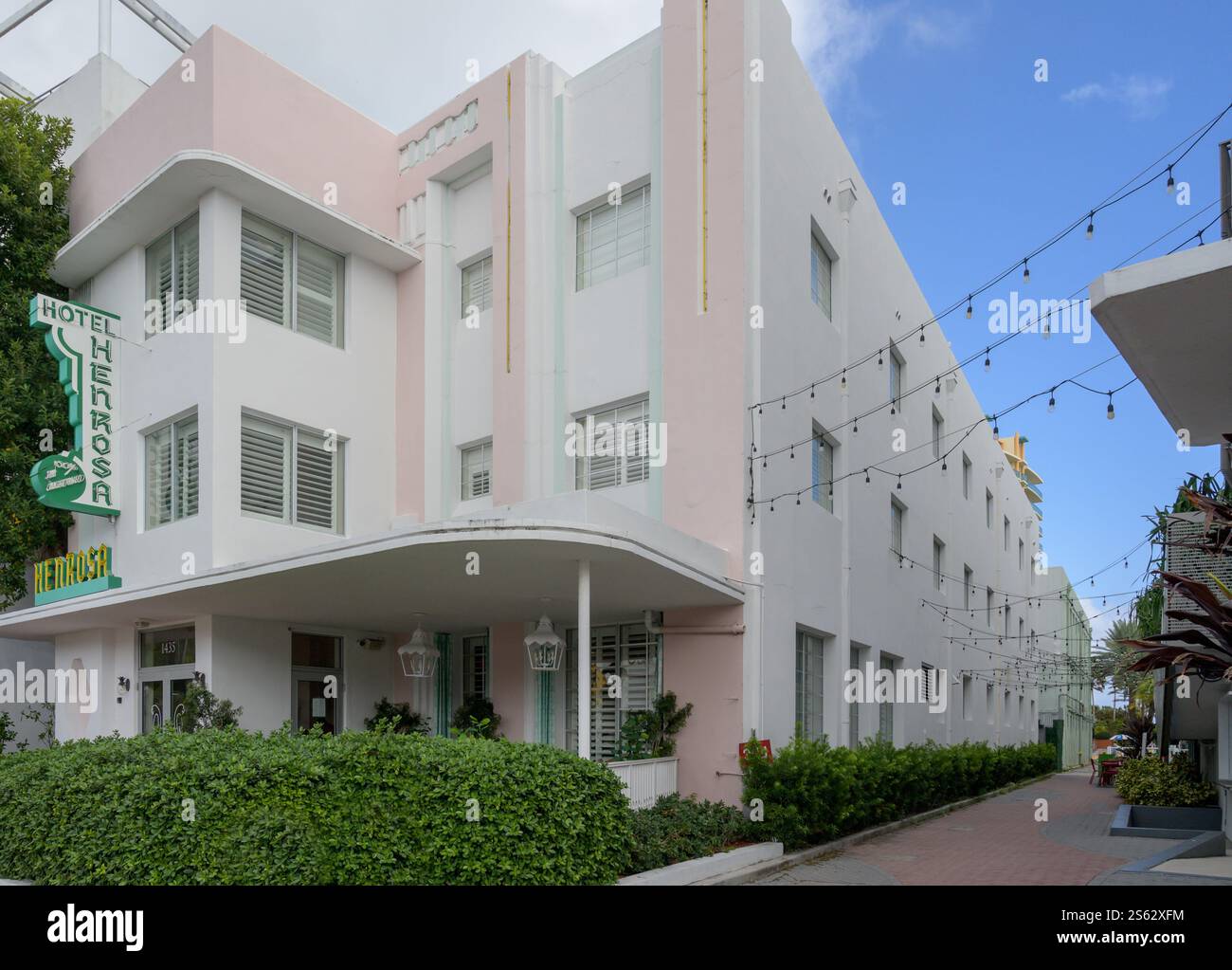 There are some excellent examples of Art Deco architecture in South ...