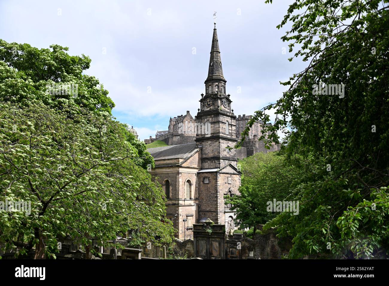 The Parish Church of St Cuthbert in front of Edinburgh Castle, Scotland ...
