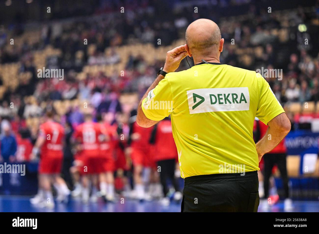Herning, Denmark. 15th Jan, 2025. Arbitro, Referee IHF, Dekra during IHF Men's - Handball World ...