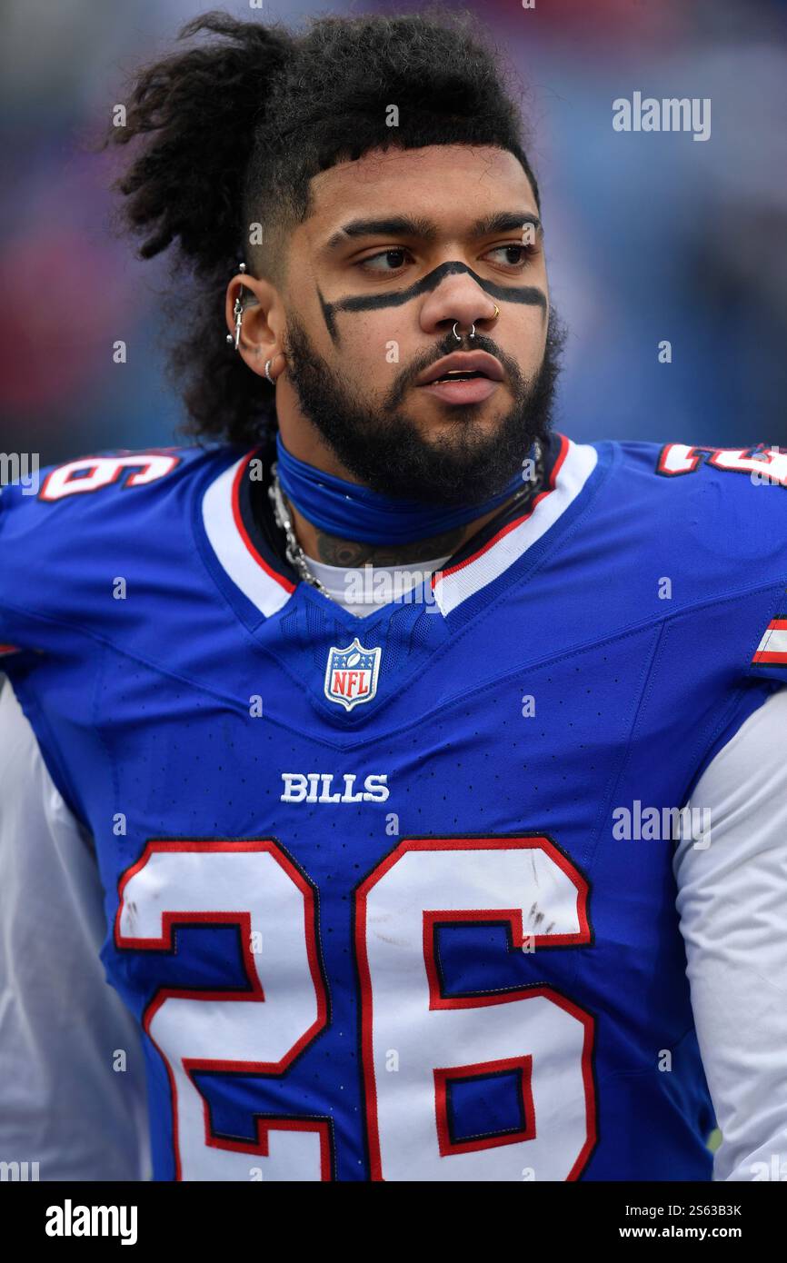 Buffalo Bills running back Ty Johnson (26) warms up before an NFL ...