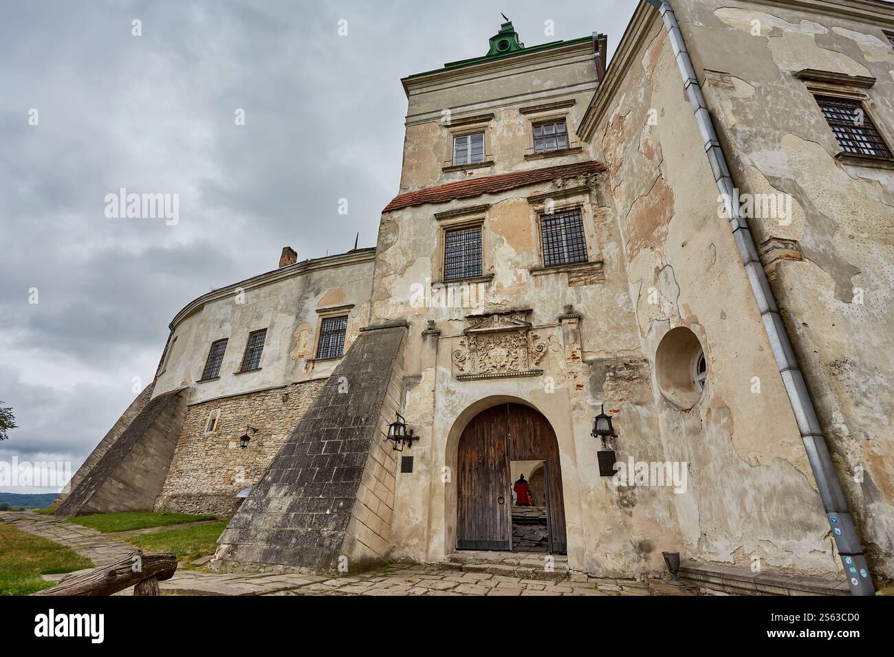 Beautiful old castle on a cloudy sky background. Ukraine. Attractions ...