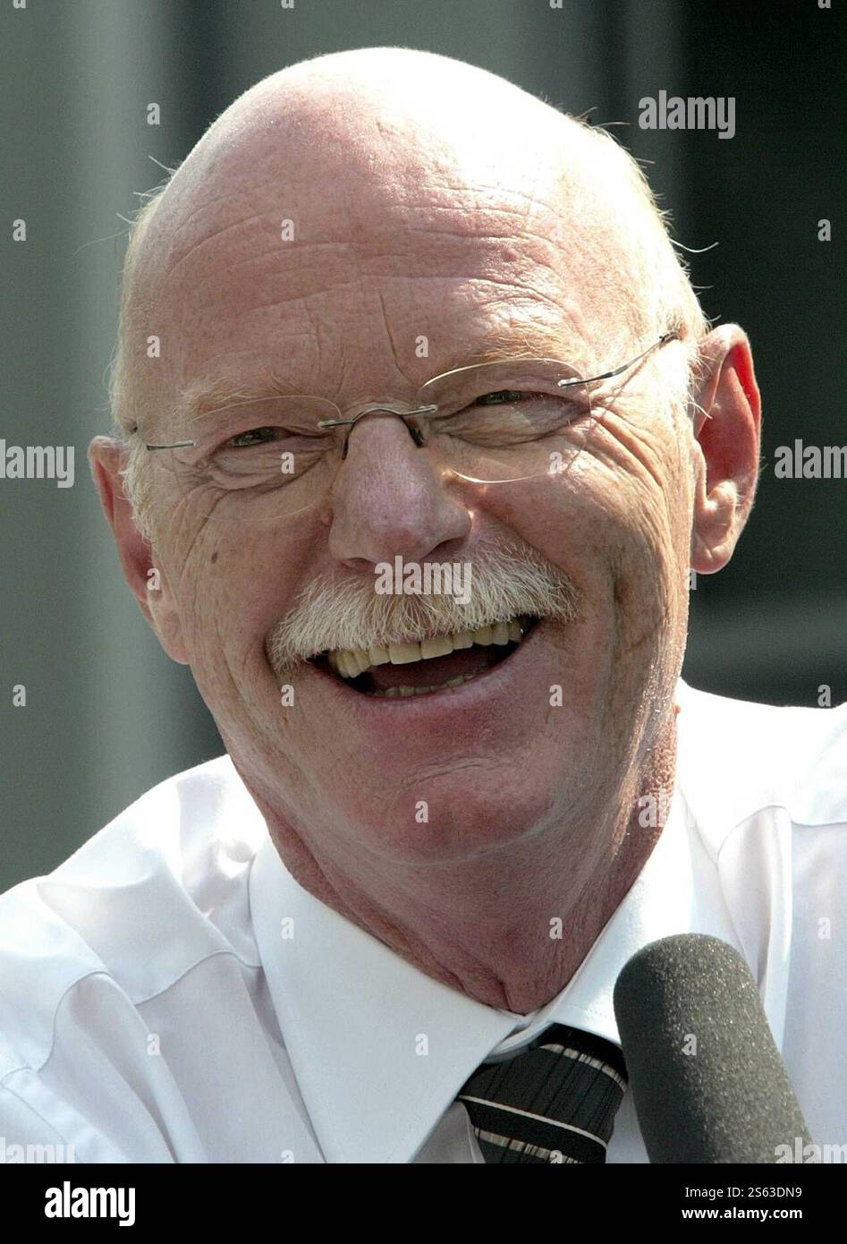 Peter Struck, Bundesverteidigungsminister, aufgenommen in Appen ...