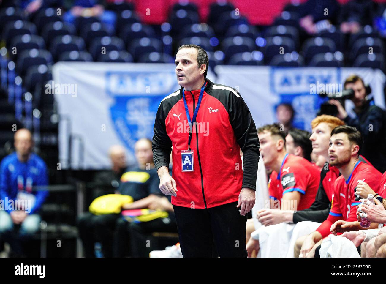 Javier Sabate (Tschechien, Trainer) DEN, Tschechien vs. Schweiz ...