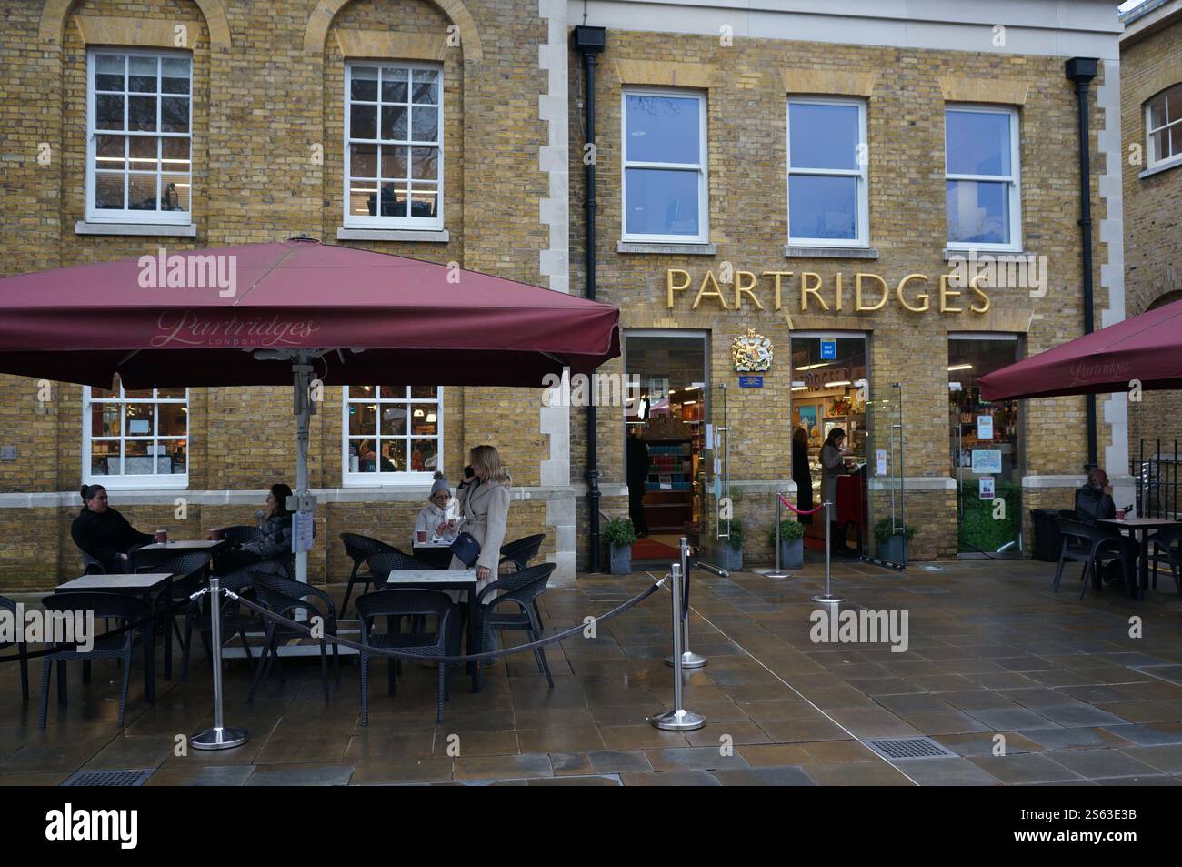 London, UK. 15th Jan, 2025. Famous grocer Partridges in Sloane Square ...