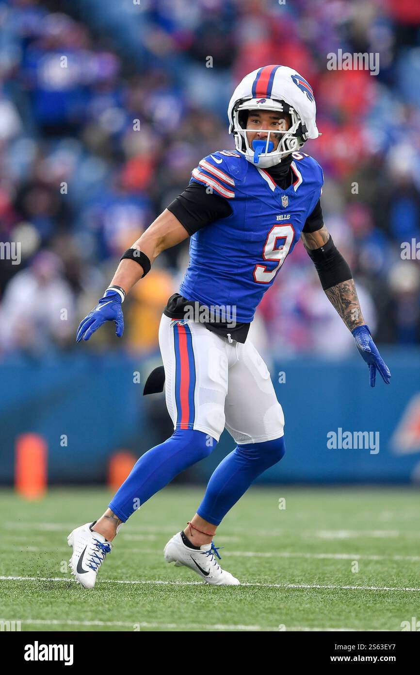Buffalo Bills safety Taylor Rapp (9) runs on the field during the ...