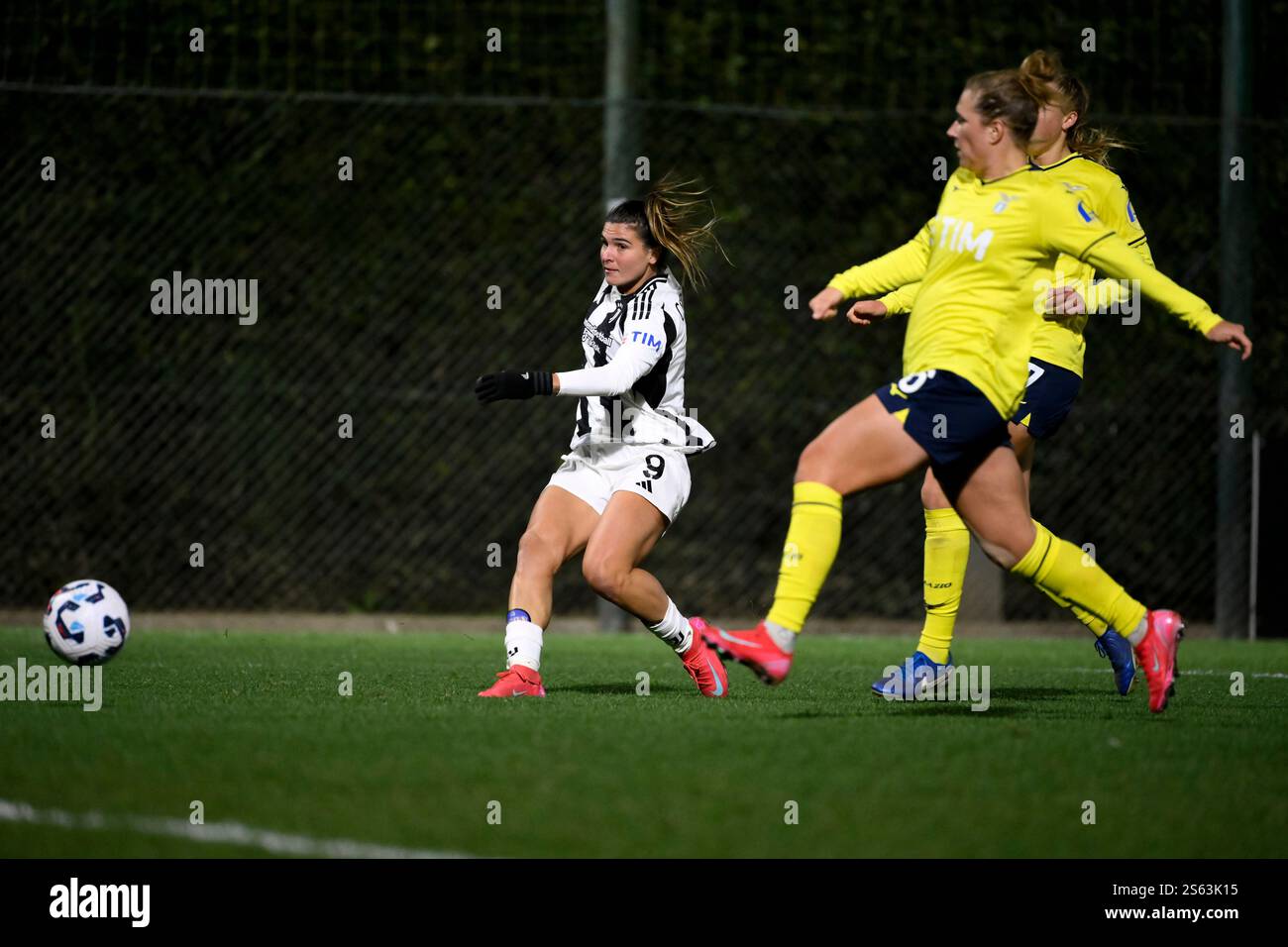 Formello, Italy. 15th Jan, 2025. Sofia Cantore of Juventus FC scores ...