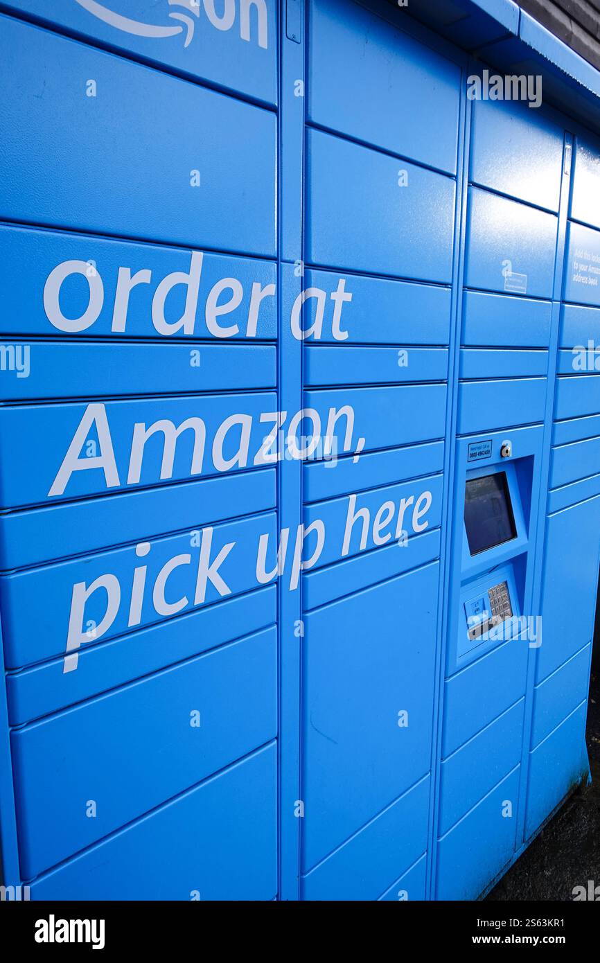 Amazon self service parcel pick up collection point Stock Photo - Alamy
