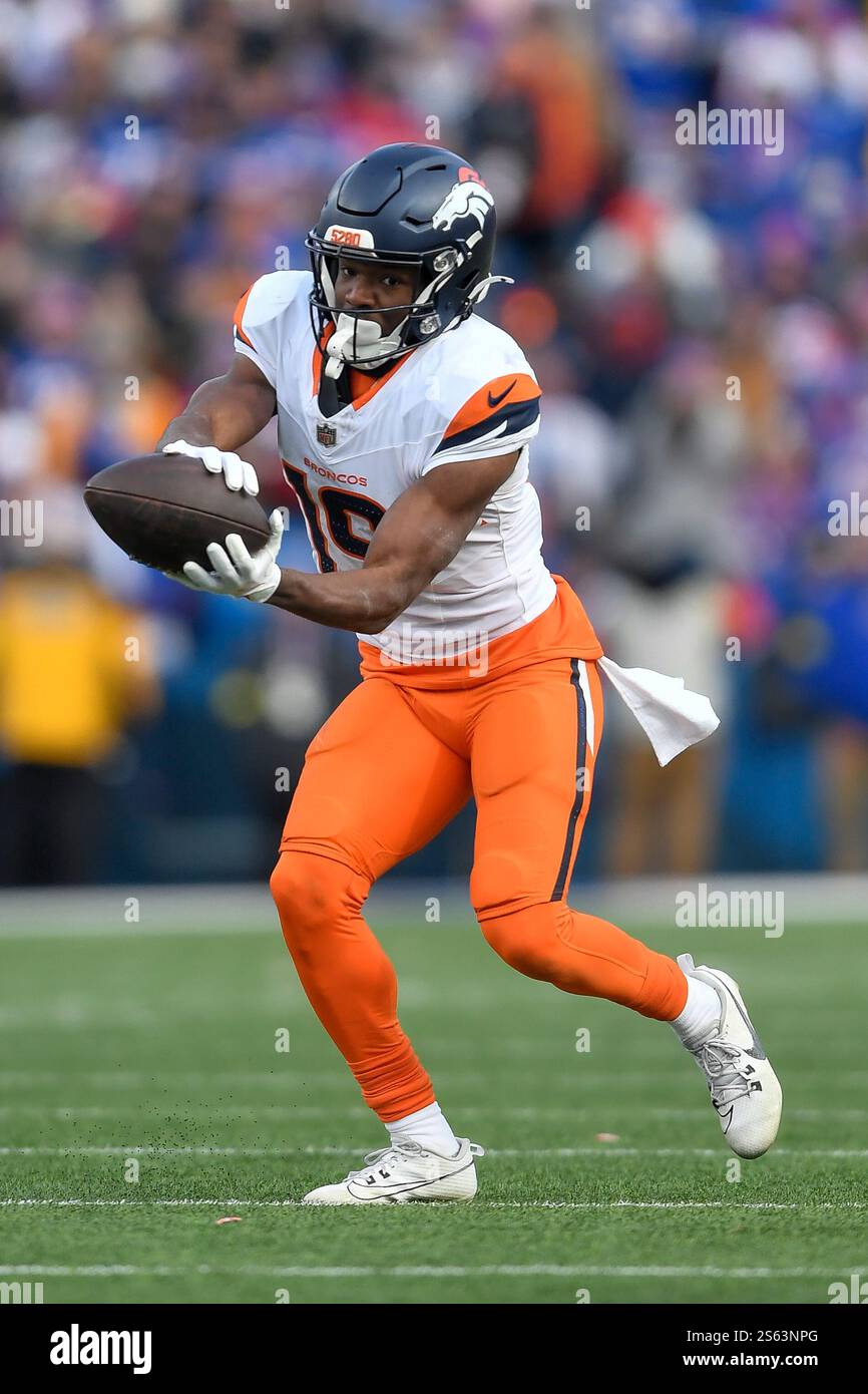 Denver Broncos wide receiver Marvin Mims Jr. (19) catches a pass during the second half of an ...