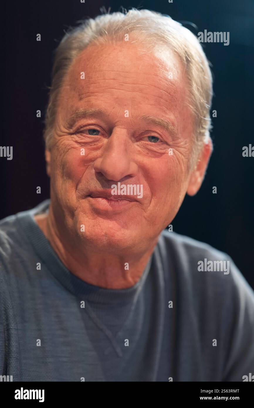 Munich, Germany. 15th Jan, 2025. Actor Tom Gerhardt before the premiere ...