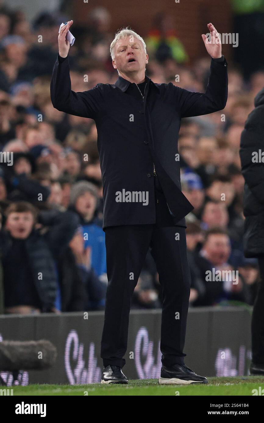 Liverpool, UK. 15th Jan, 2025. Everton manager David Moyes shows a look ...