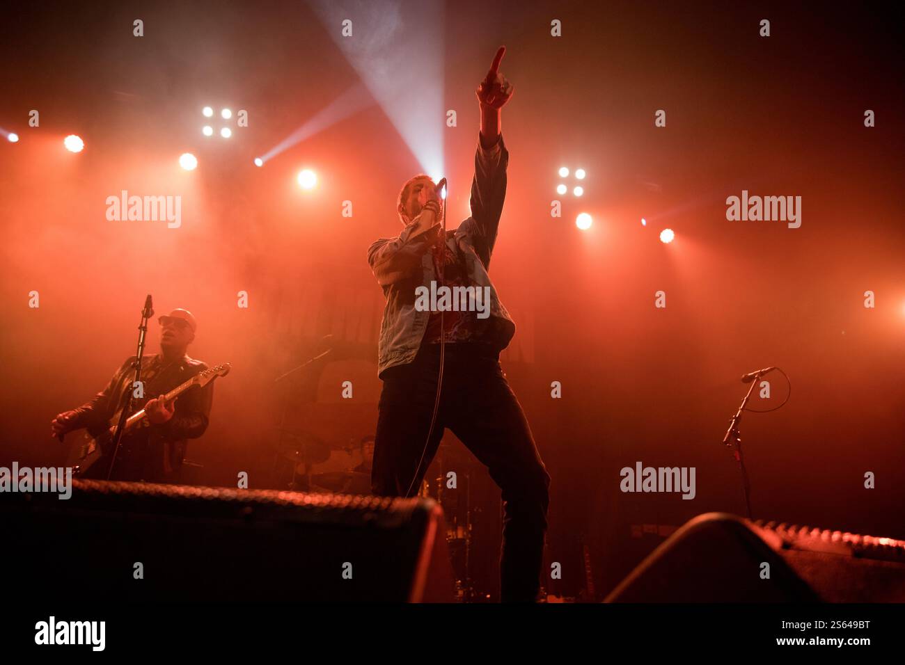 tom meighan live at the o2 ritz manchester uk, 23rd december 2024 Stock ...