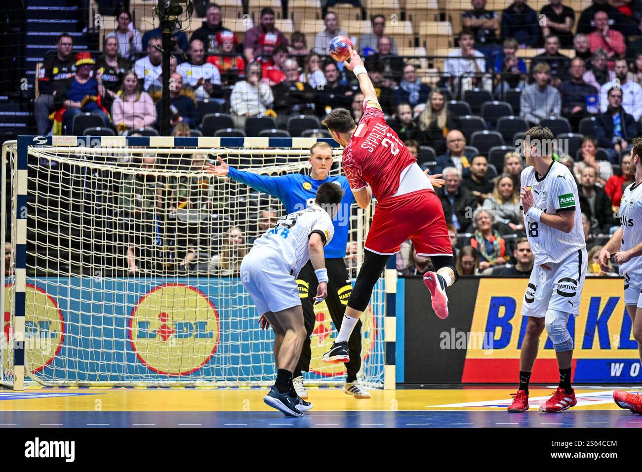 Herning, Denmark. 15th Jan, 2025. Kamil Syprzak of Poland Nationalteam ...
