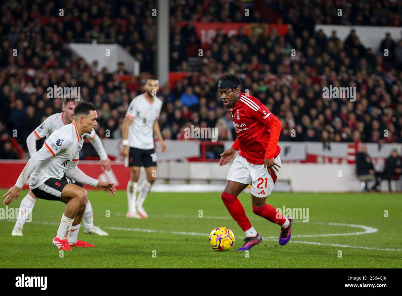 Nottingham, UK. 14th Jan, 2025. Nottingham Forest forward Anthony ...