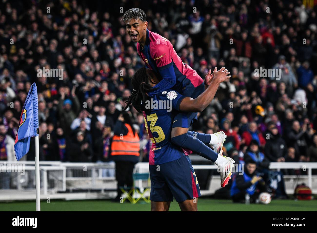 Jules KOUNDE of Barcelona celebrate his goal with Lamine YAMAL of ...