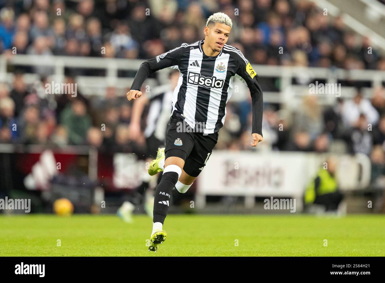 Newcastle Upon Tyne, UK. 15th Jan, 2025. St. James' Park NEWCASTLE, ENGLAND - JANUARY 15 ...