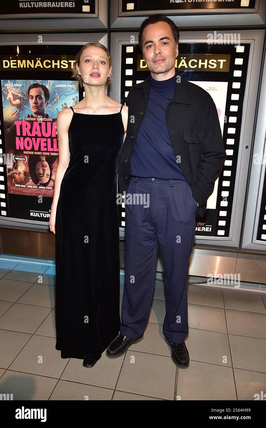 TRAUMNOVELLE Laurine Price, Nikolai Kinski Ankunft zum Auftakt der ...