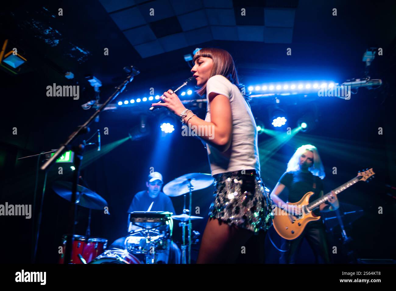 London, United Kingdom. 15th January 2025. Singer songwriter Mercer ...