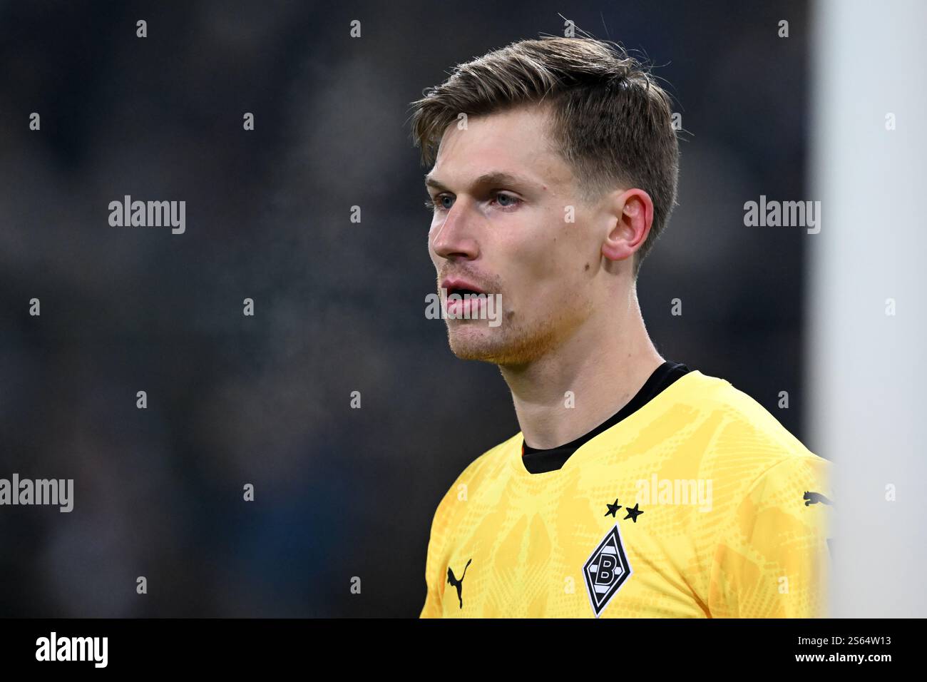 MONCHENGLADBACH - Borussia Monchengladbach goalkeeper Nicolas Moritz ...