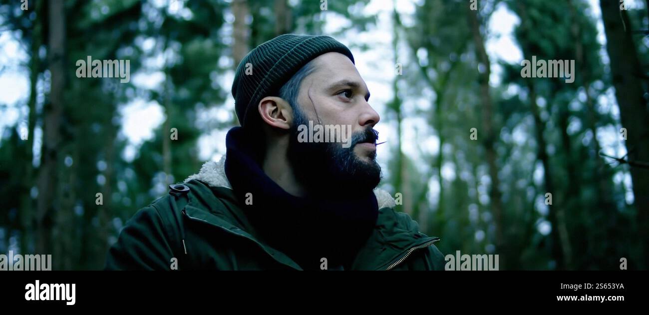 DIG ME NO GRAVE, Warren Lee Hicks, 2025. © Buffalo 8 Productions ...