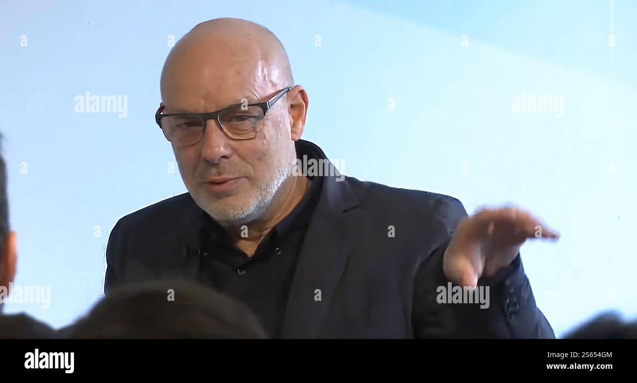 ENO, Brian Eno, 2024. © Tigerlily Productions / Courtesy Everett ...