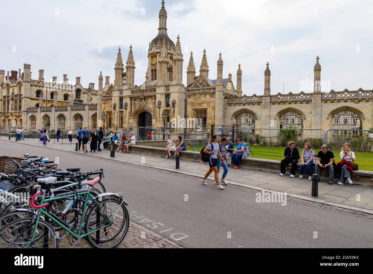 Kings College at the University of Cambridge on Kings Parade in ...