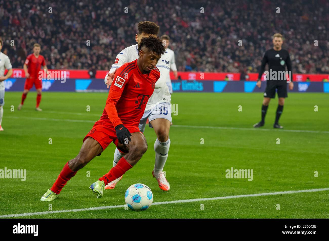 Muenchen, Deutschland. 15th Jan, 2025. Kingsley Coman (FC Bayern ...