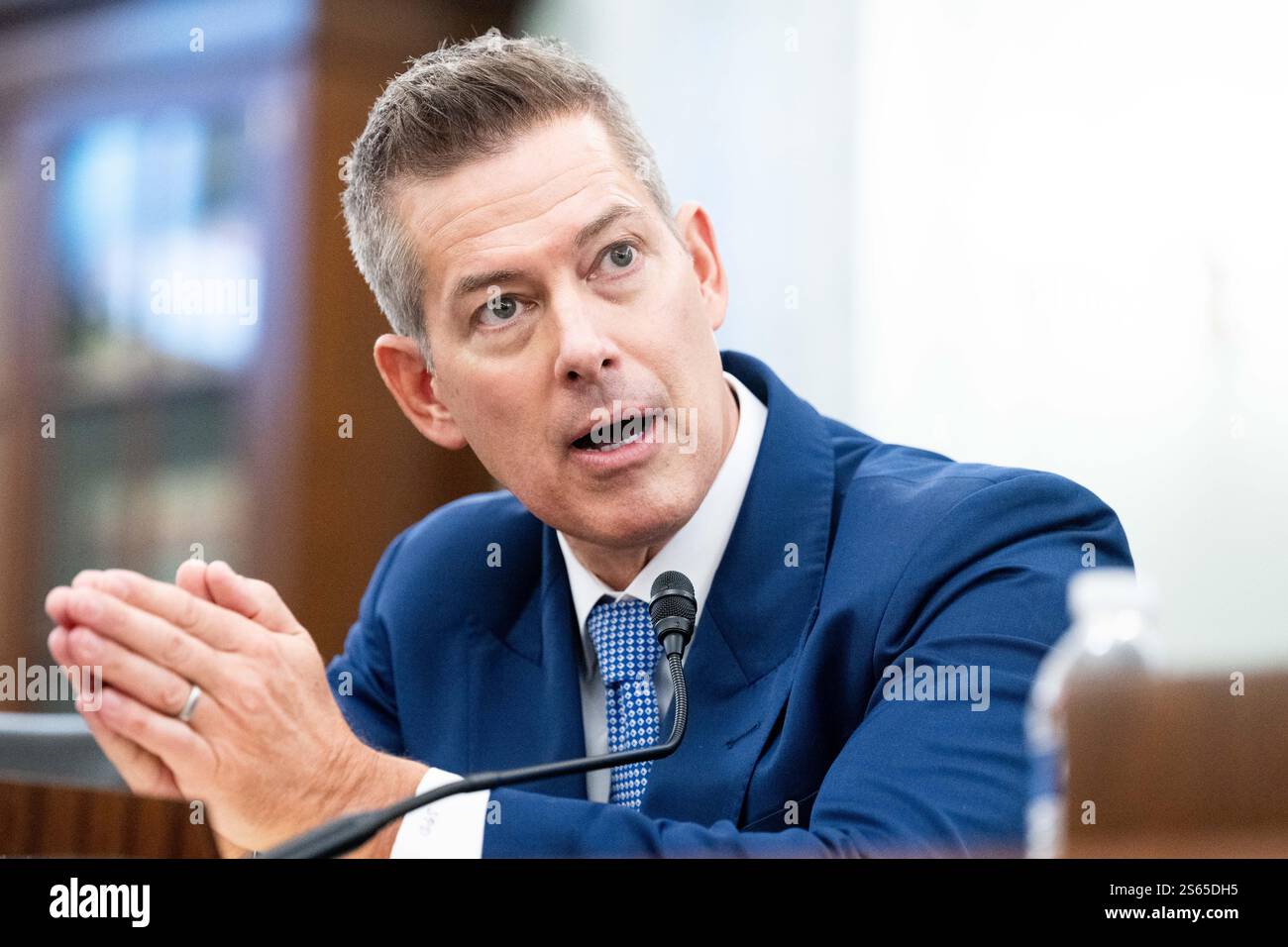 Secretary sean duffy hi-res stock photography and images - Alamy