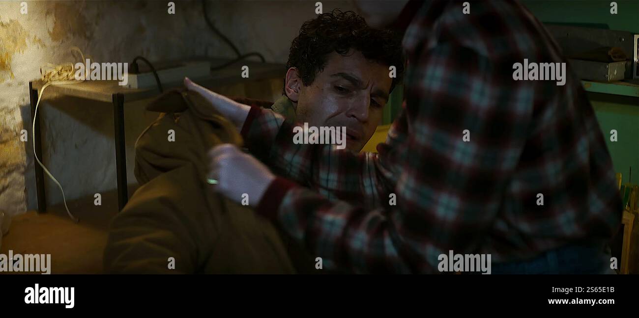 WOLF MAN - FILM STILLS. 2025 . USA/New Zealand. Christopher Abbott in ...
