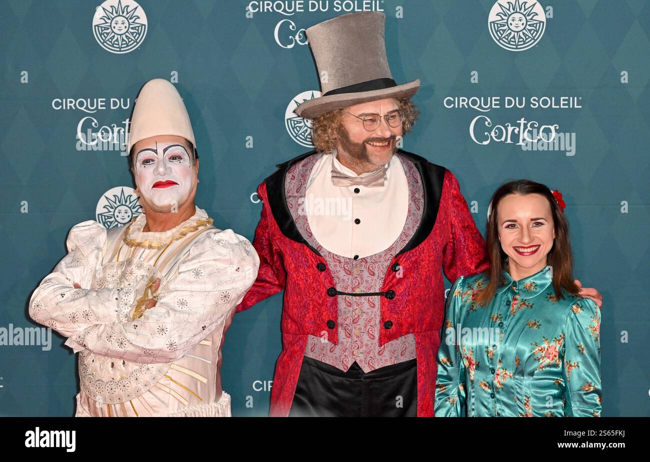 London, UK. 15th Jan, 2025. The performers and cast of 'Corteo' on the ...