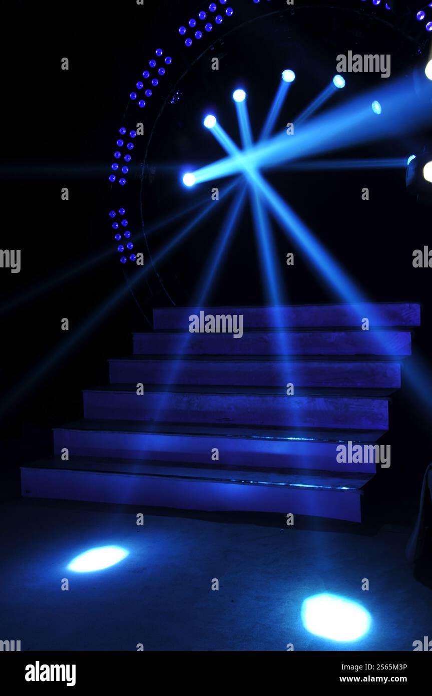 Stage lighting effect in the dark, close-up pictures Stock Photo - Alamy