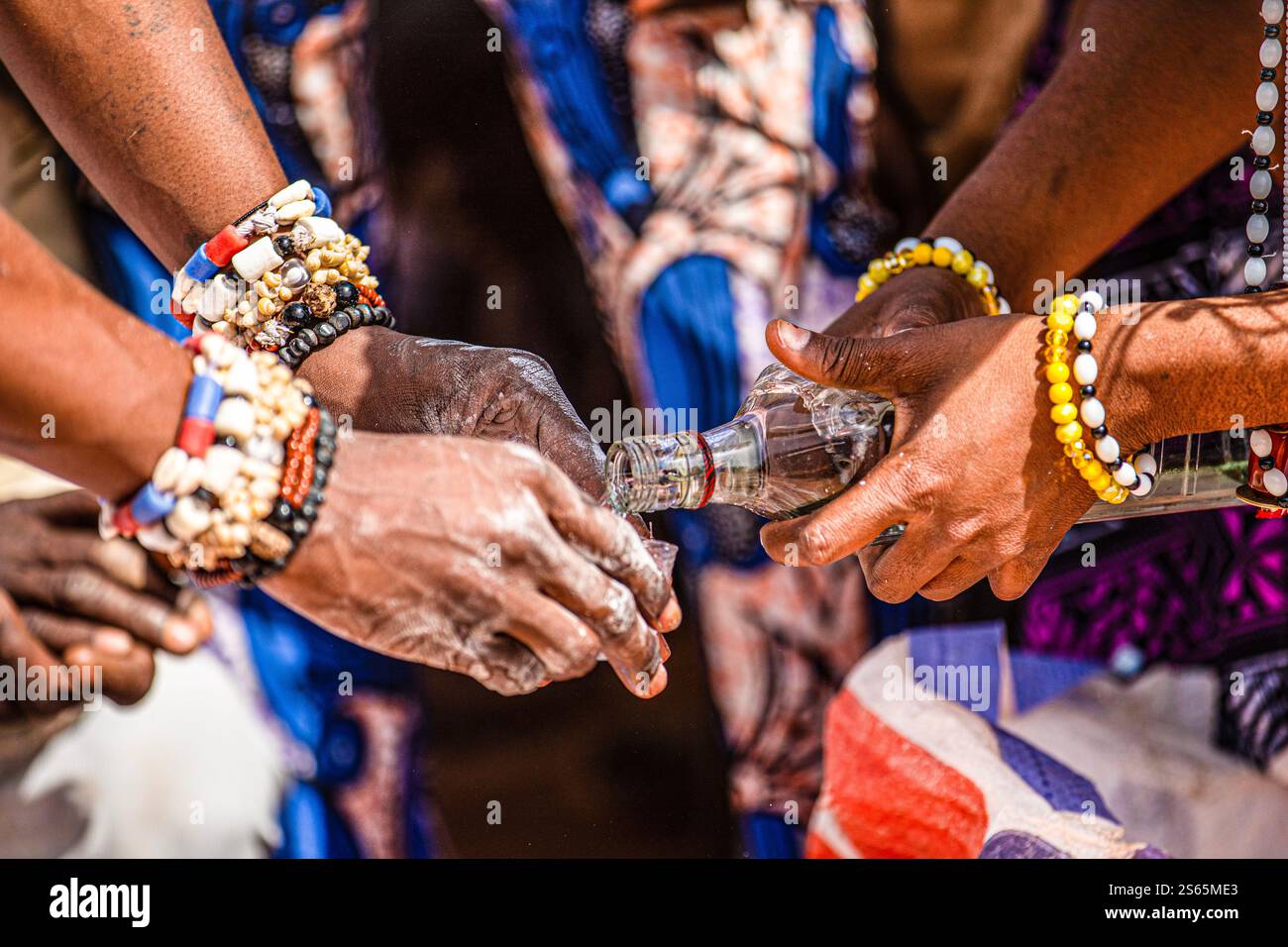 Rites traditionnel beninoise Stock Photo - Alamy