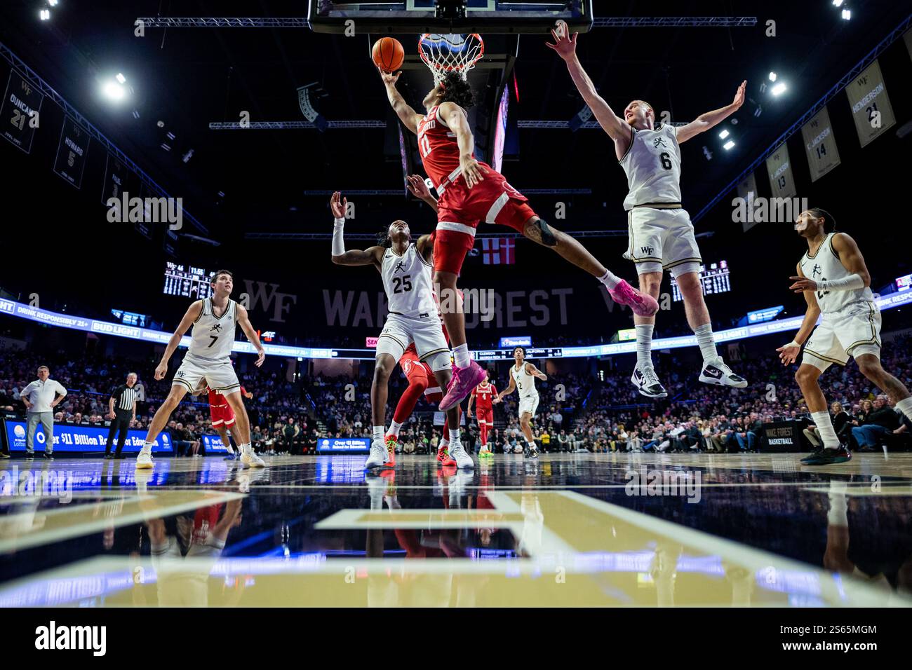 Winston-Salem, NC, USA. 15th Jan, 2025. Stanford guard Ryan Agarwal (11 ...