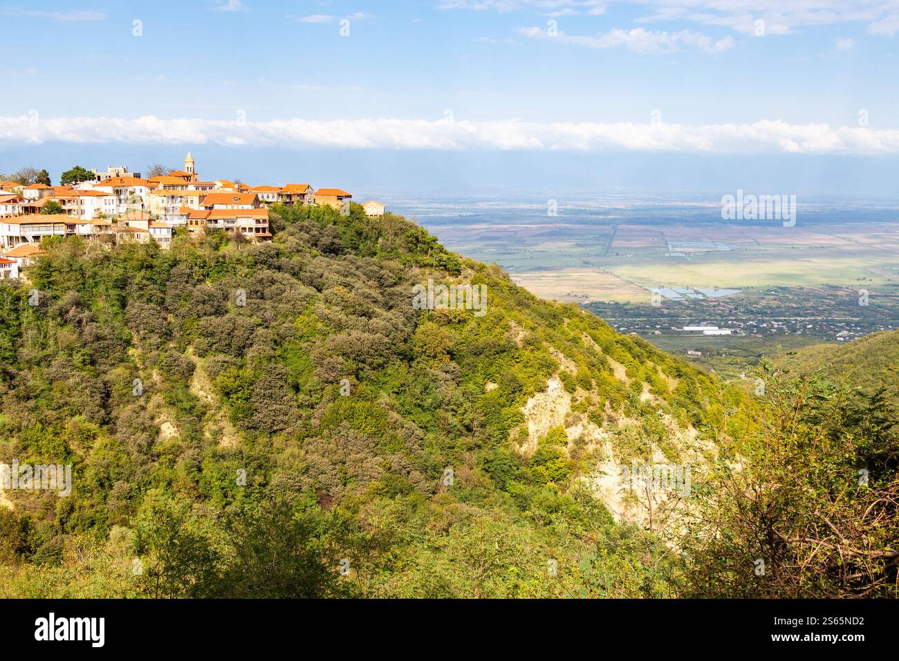 travel to Georgia - Sighnaghi town and view of Alazan valley in Kakheti ...