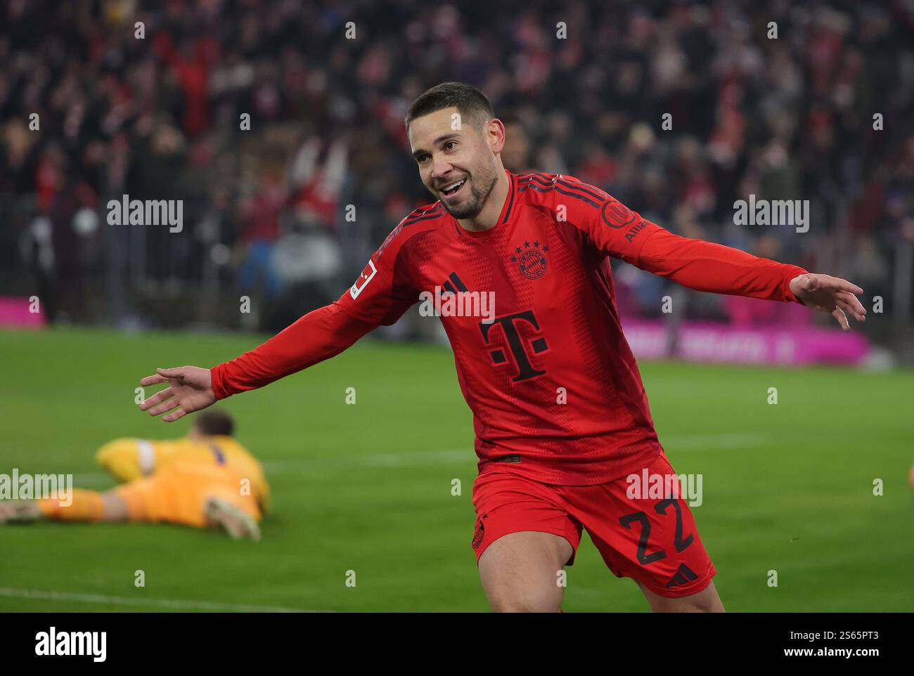 Munich, Germany. 15th Jan, 2025. Raphael Guerreiro of Bayern Munich ...