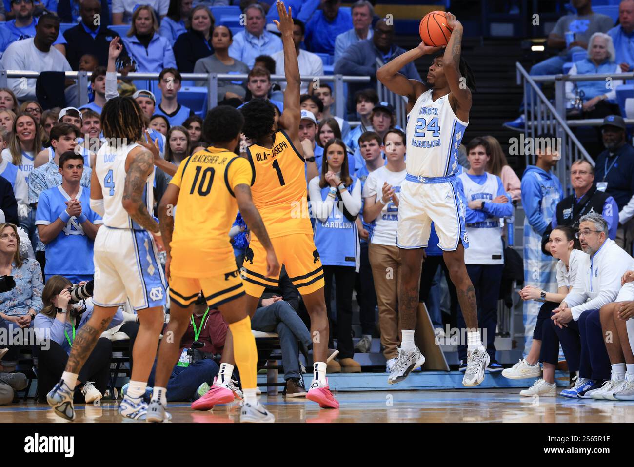 January 15, 2025: North Carolina Tar Heels forward Jae'Lyn Withers (24 ...