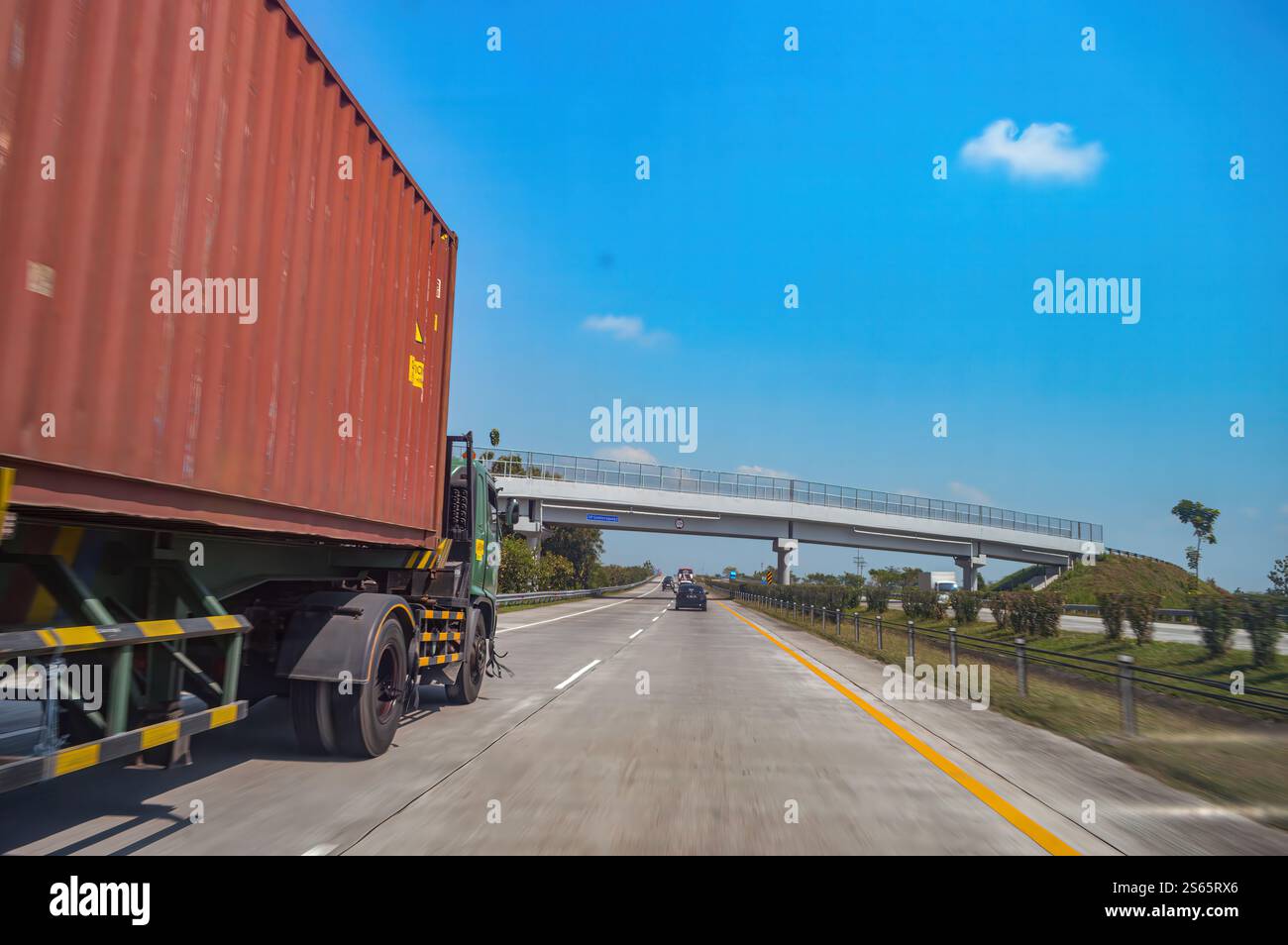 Lorry transport indonesia hi-res stock photography and images - Alamy