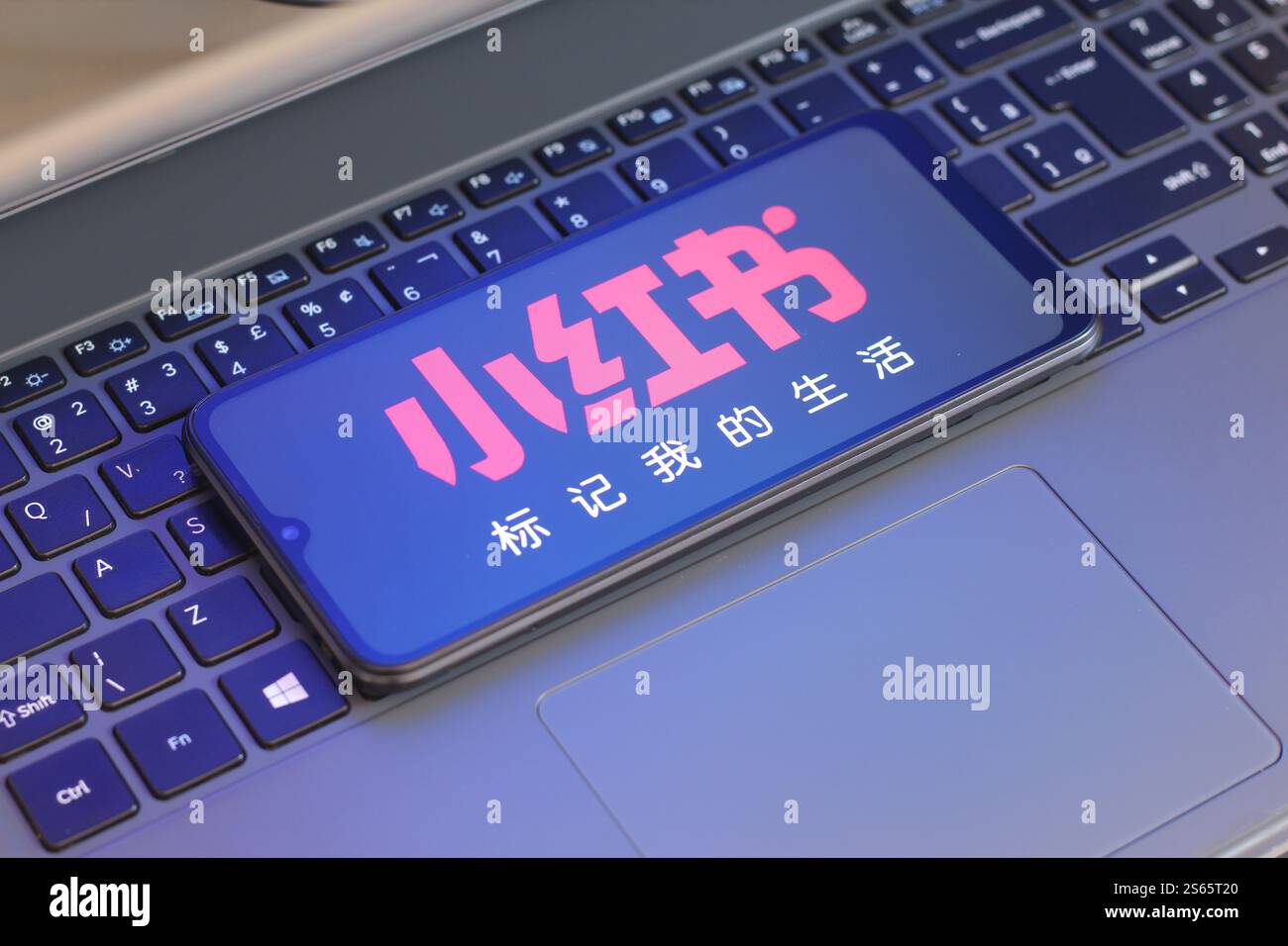 Canada. 15th Jan, 2025. In this photo illustration, the Xiaohongshu ...