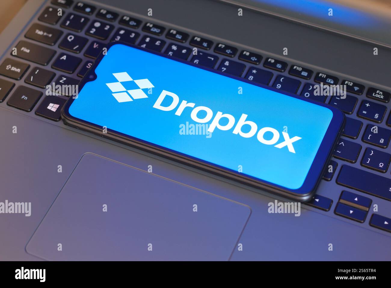 Canada. 15th Jan, 2025. In this photo illustration, the Dropbox logo is seen displayed on a ...