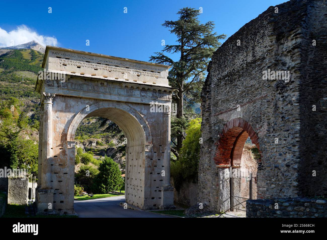 Arch of St Augustus,Arco di Augusto,Susa,Province of Piedmont Stock ...