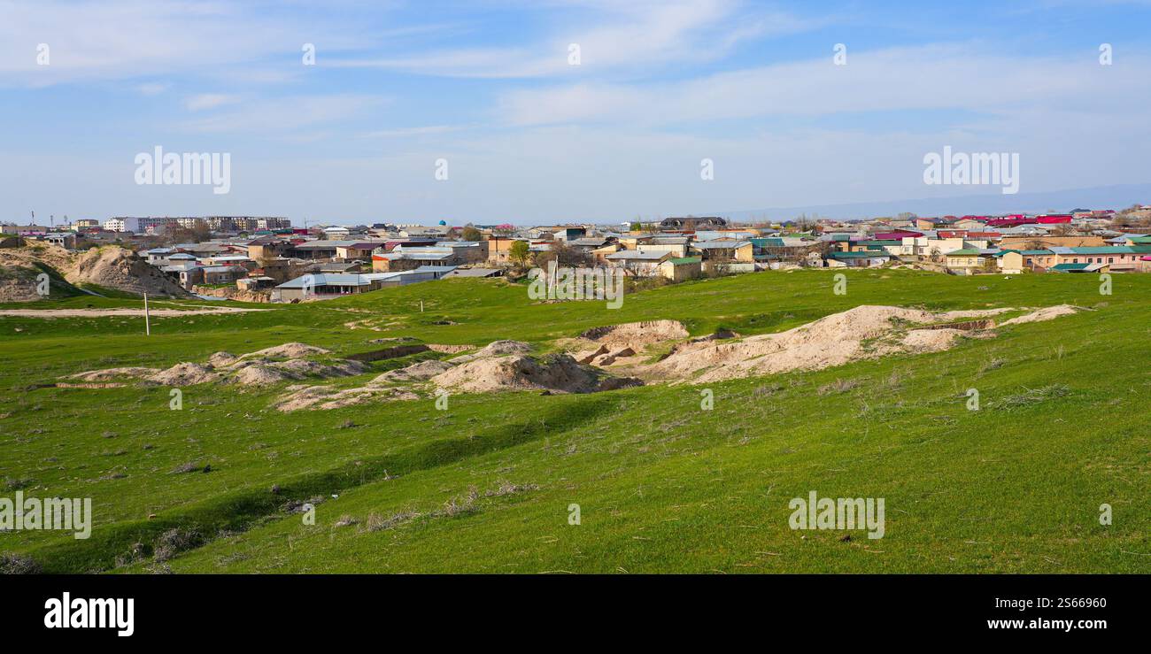 Afrasiyab (Afrosiyob) ancient settlement in ruins in Samarkand ...