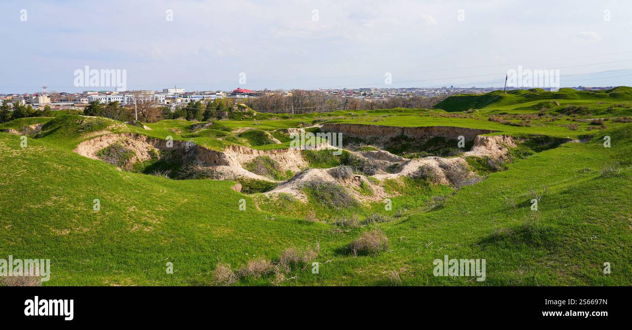 Afrasiyab (Afrosiyob) ancient settlement in ruins in Samarkand ...