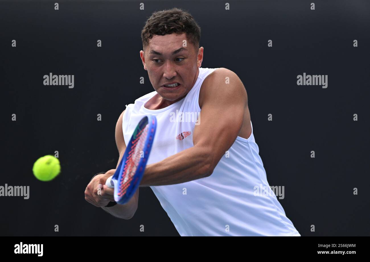 Melbourne, Australia. 16th Jan, 2025. James McCabe of Australia returns ...