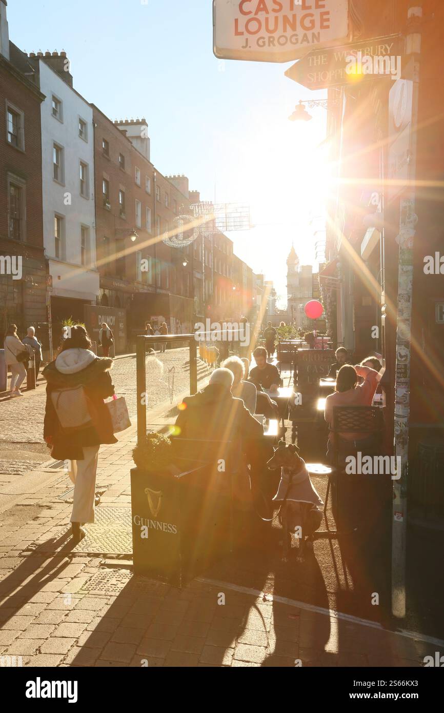 Dublin, Ireland - 15th January 2025 - Clarendon Street in Dublin city ...