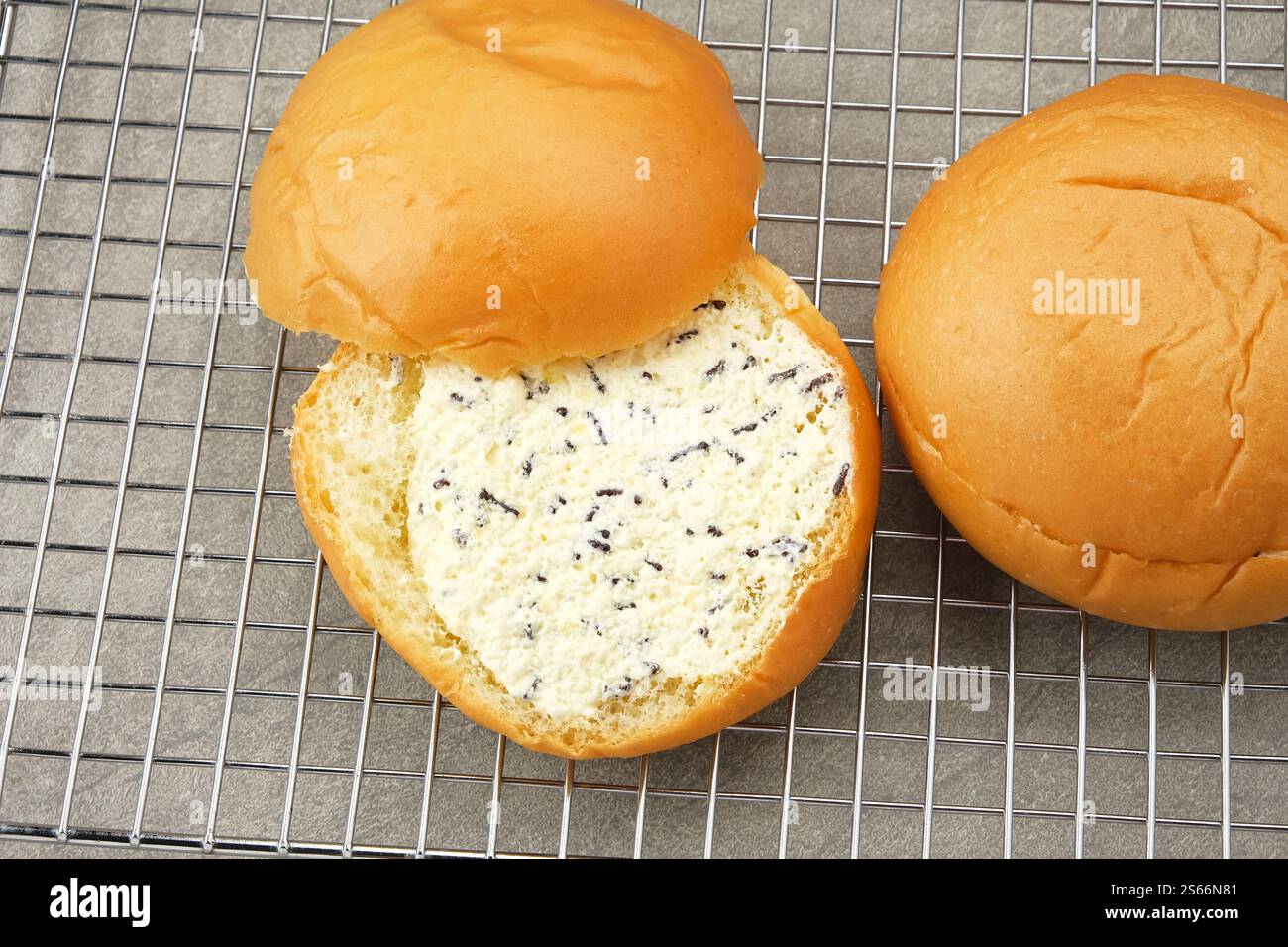 Semir bread hi-res stock photography and images - Alamy