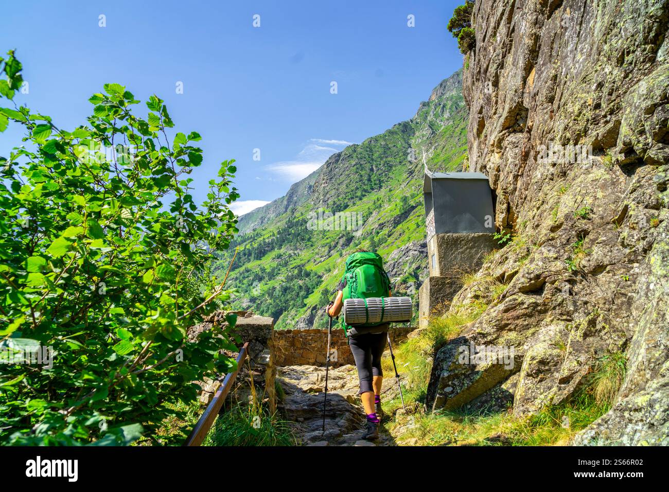 Saint, chapel of Our Lady of the Garde, path of the Clarabide gorges ...