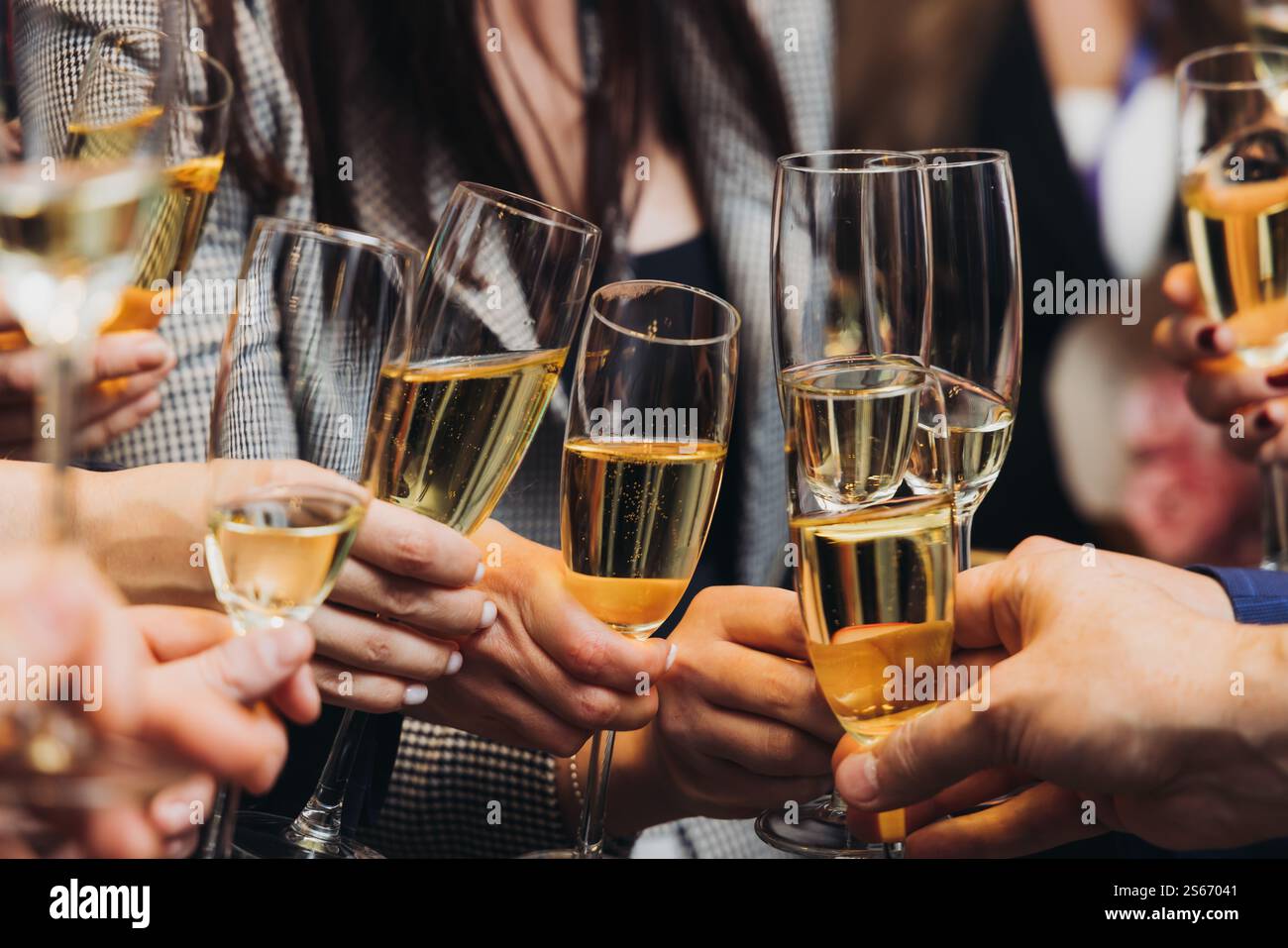 Group of businessmen celebrate, closing successful concluded deal ...